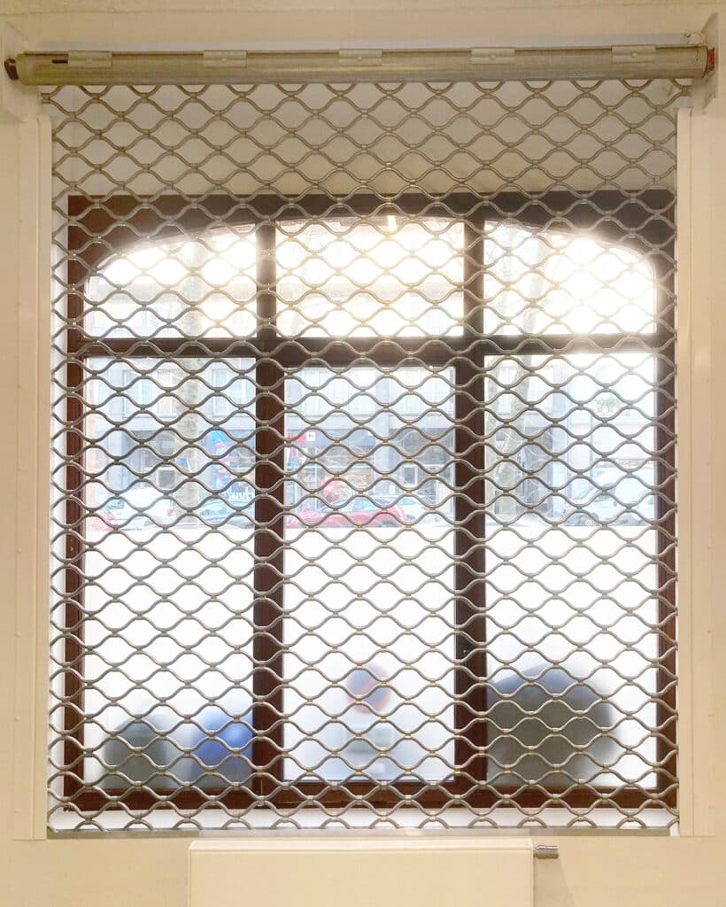 Plus Office Brussel | Security Shutter